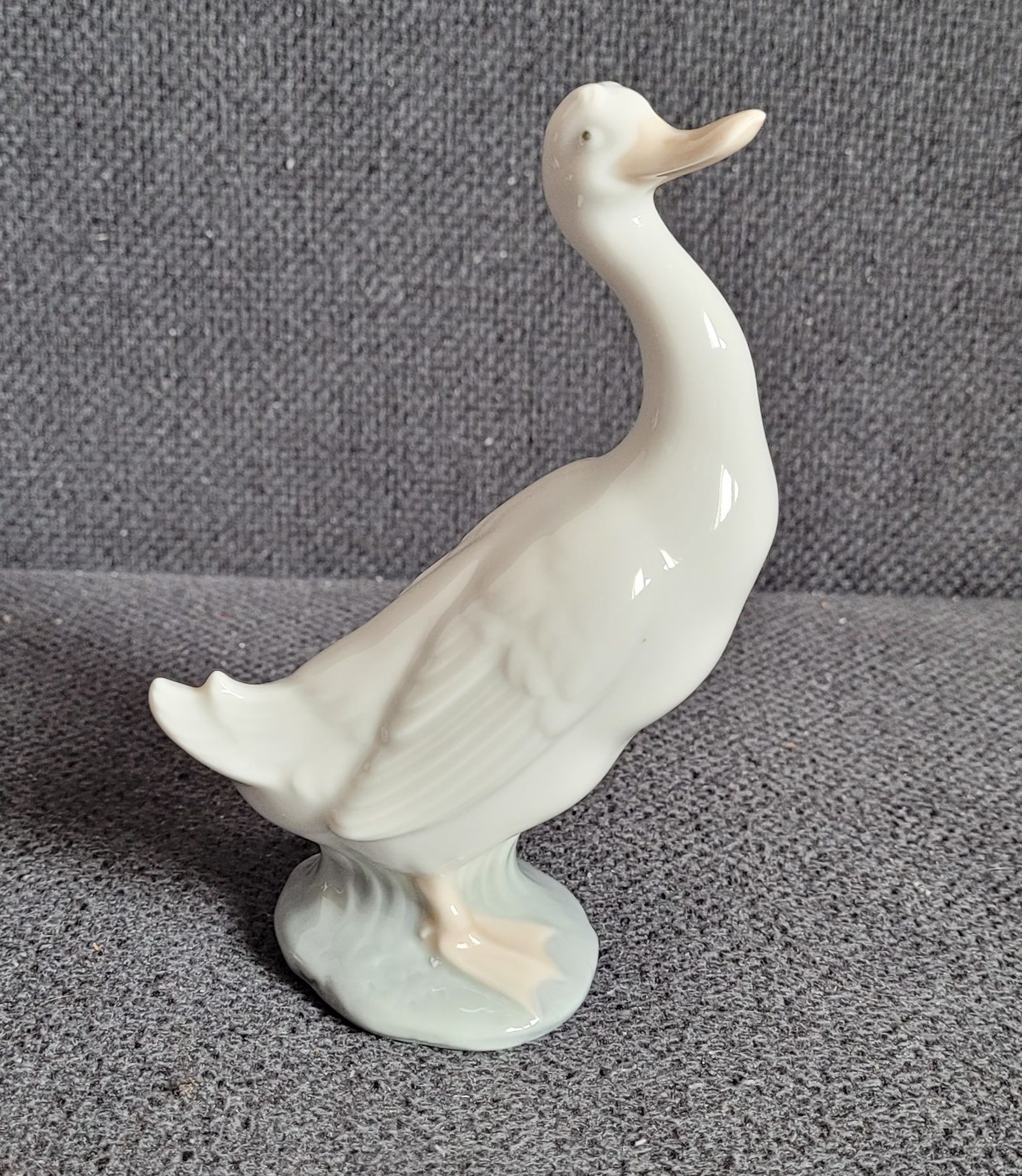 NAO by Lladro Goose Porcelain Figurine Spanish Porcelain